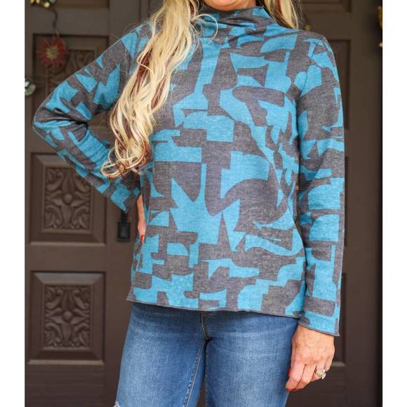 Trisha Tyler | Sweaters | New Trisha Tyler Reversible Mock Neck Sweater ...